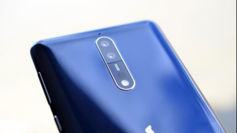 Aplicatia de camera Nokia cu mod PRO